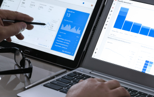 dashboard on laptop screens